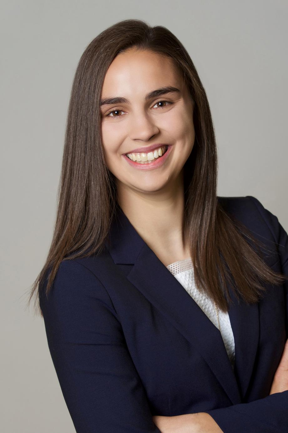 Our Team : The Muguira Peterson Group